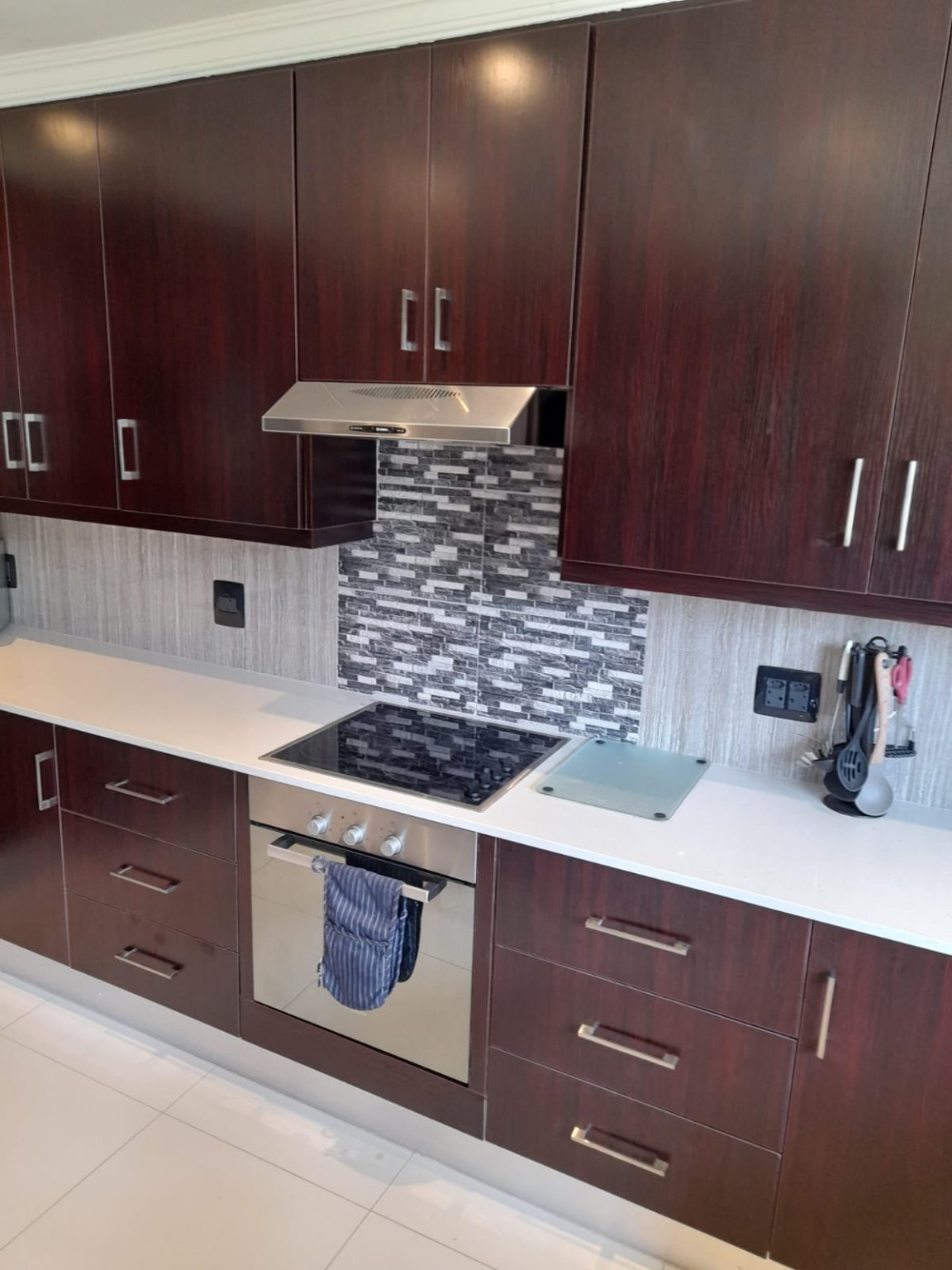 Melamine Kitchens – Nico's Kitchens